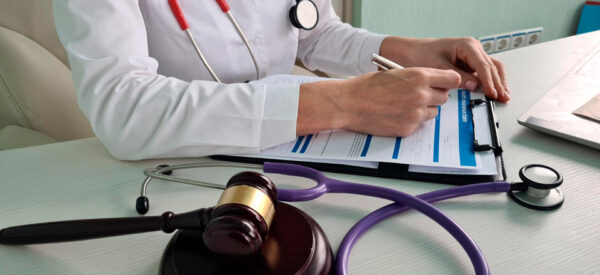 Peritajes Médicos Legales – interconsulto